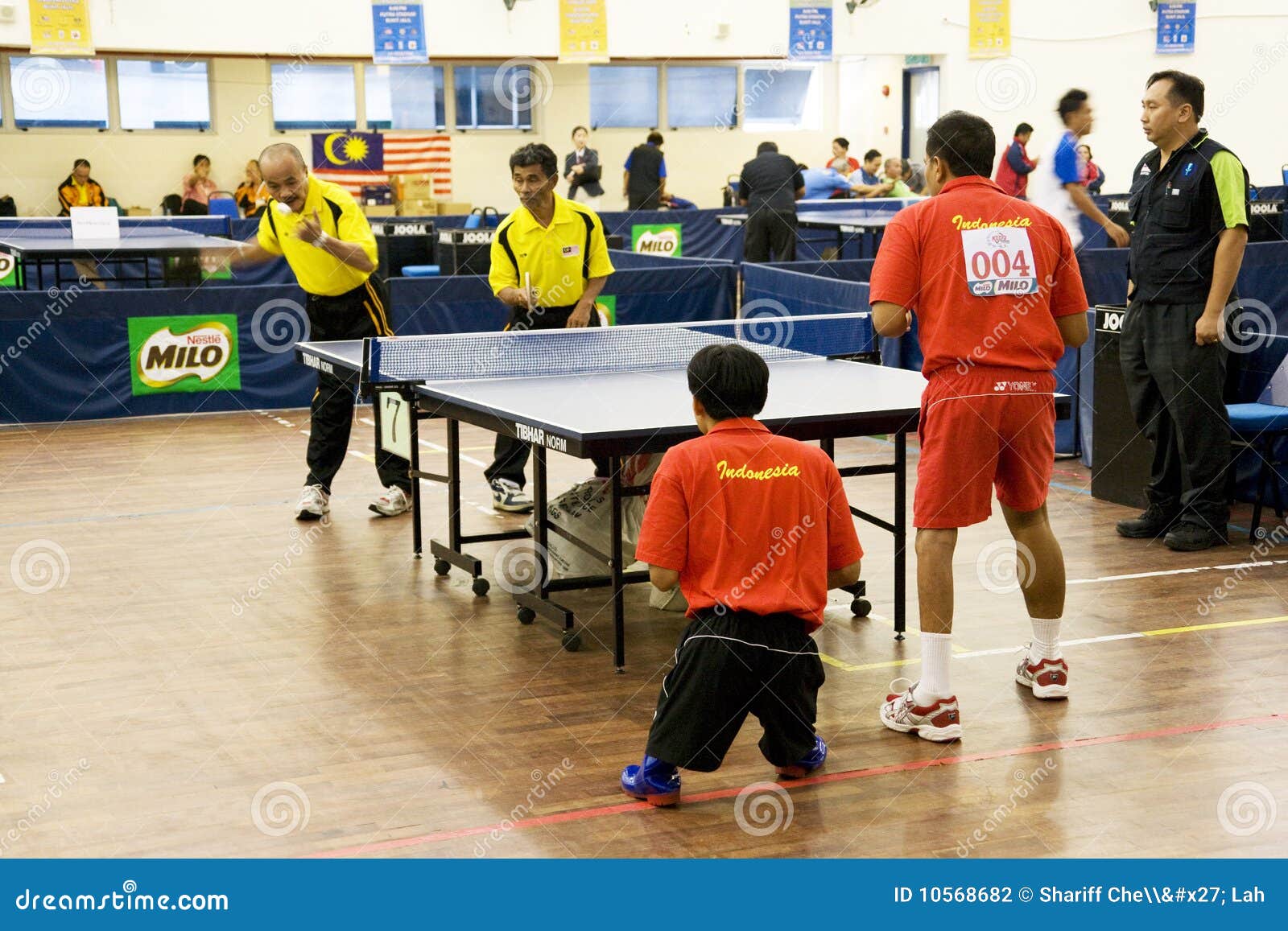 Men S Table Tennis for Disabled Persons Editorial Photography - Image ...