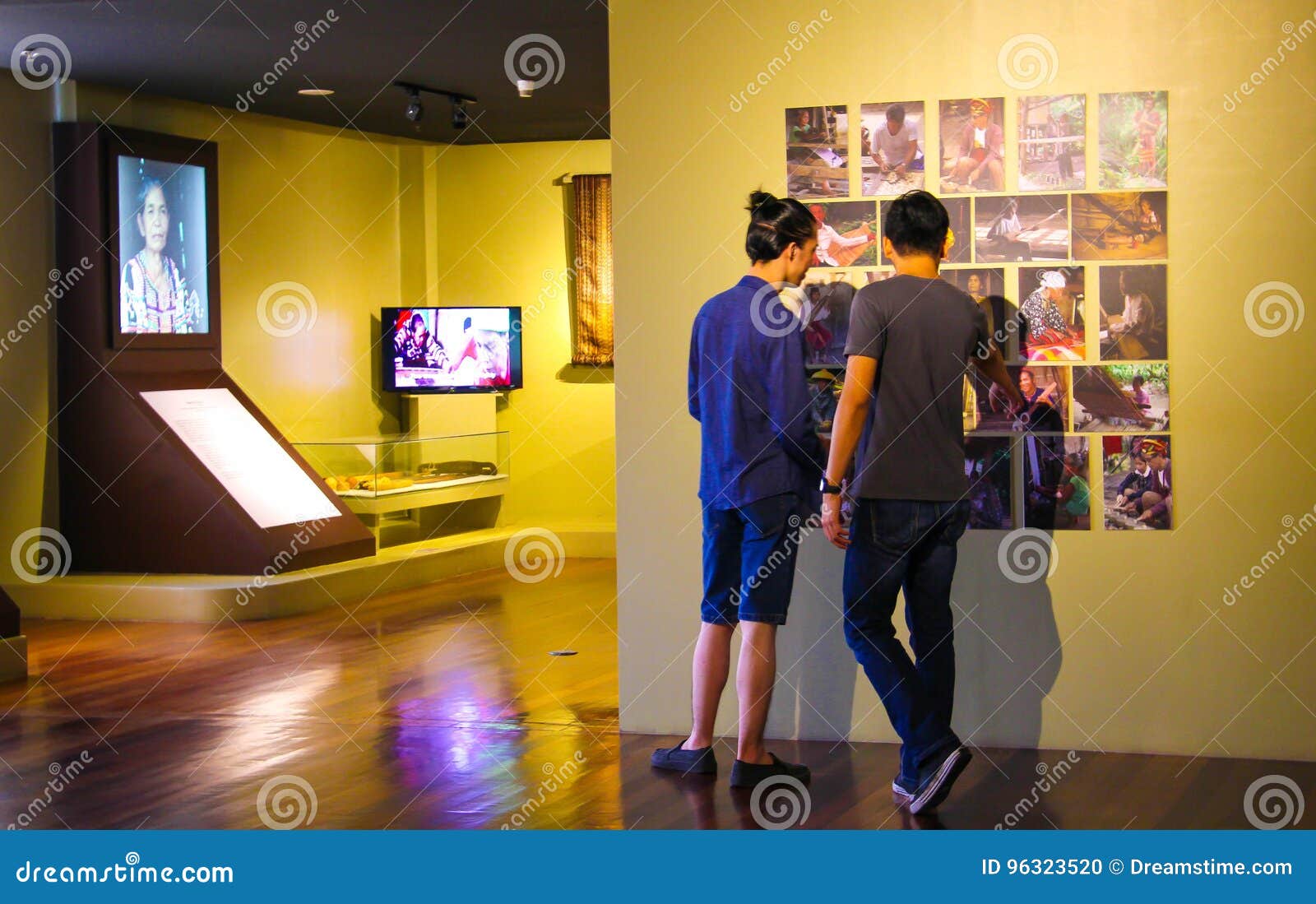 Men visiting a museum editorial image. Image of history - 96323520