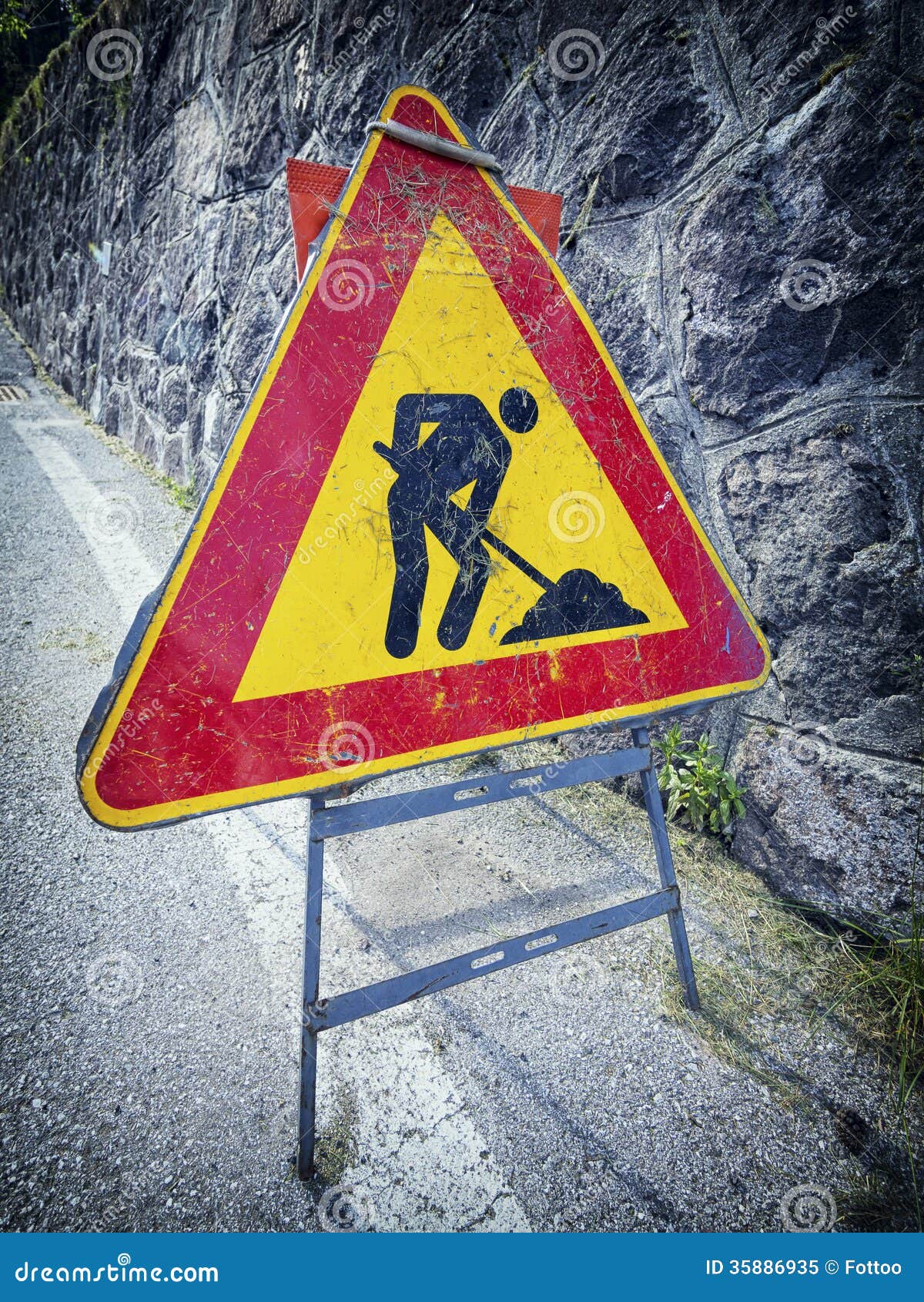 Men at work sign stock image. Image of wall, construction - 35886935