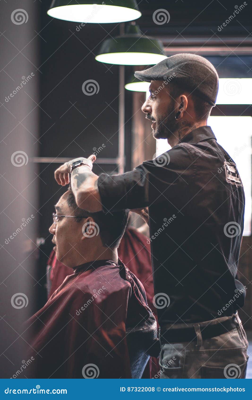 Men Working Picture. Image: 87322008