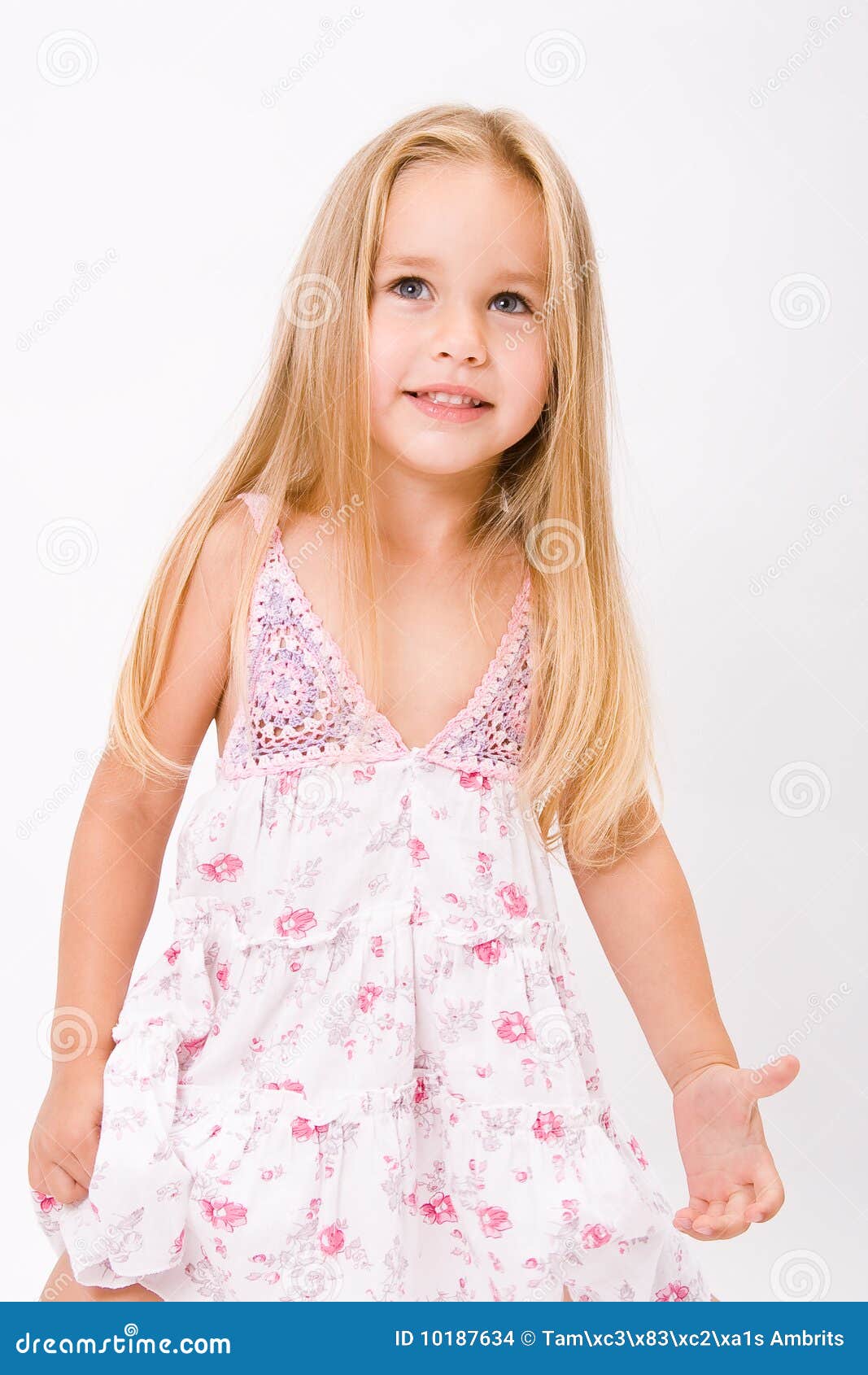 Fotos do modelo pelo ID da imagem 10187634 por Tamás Ambrits (Ambrits)