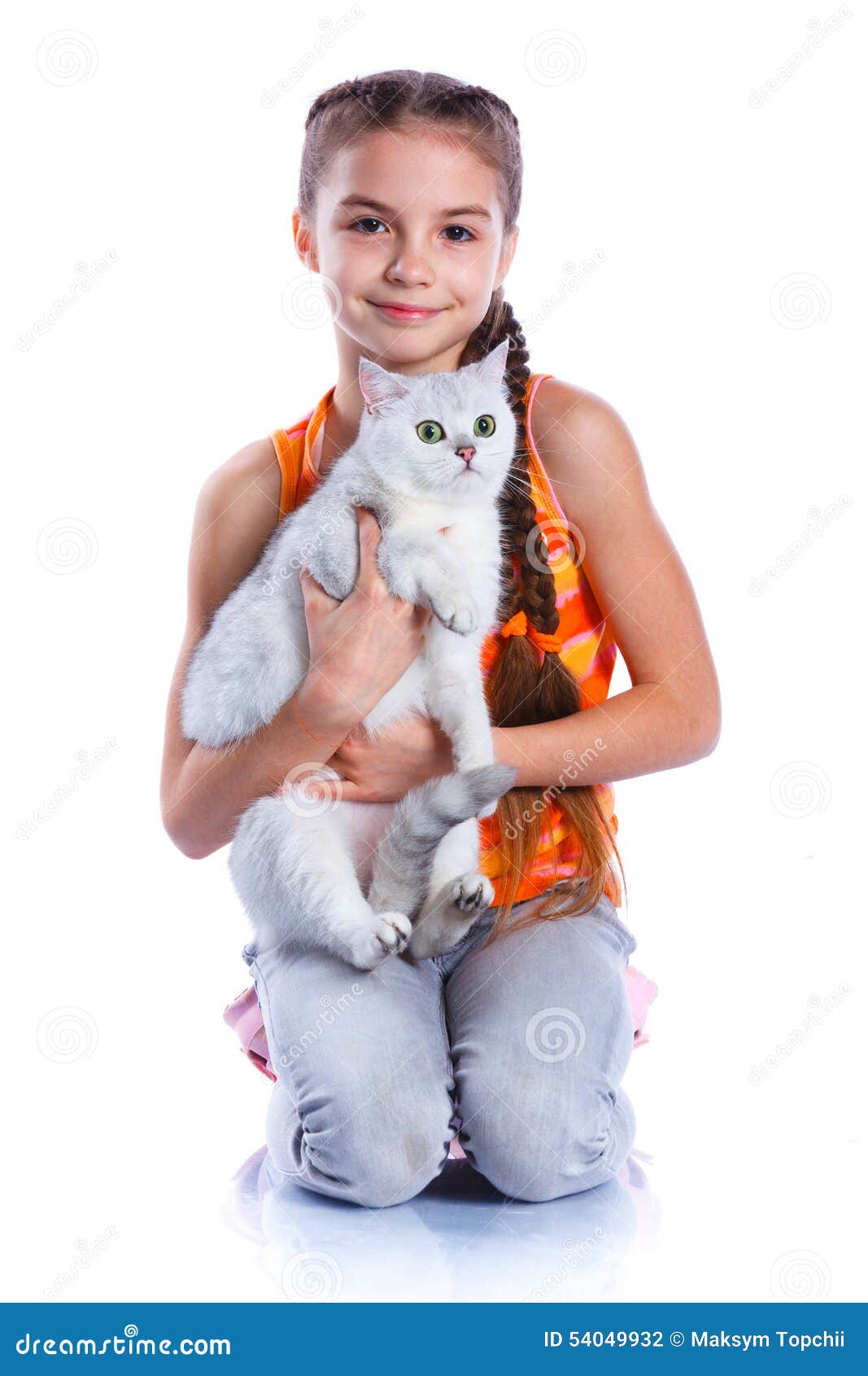 Menina com seu gato foto de stock. Imagem de retrato - 54049932