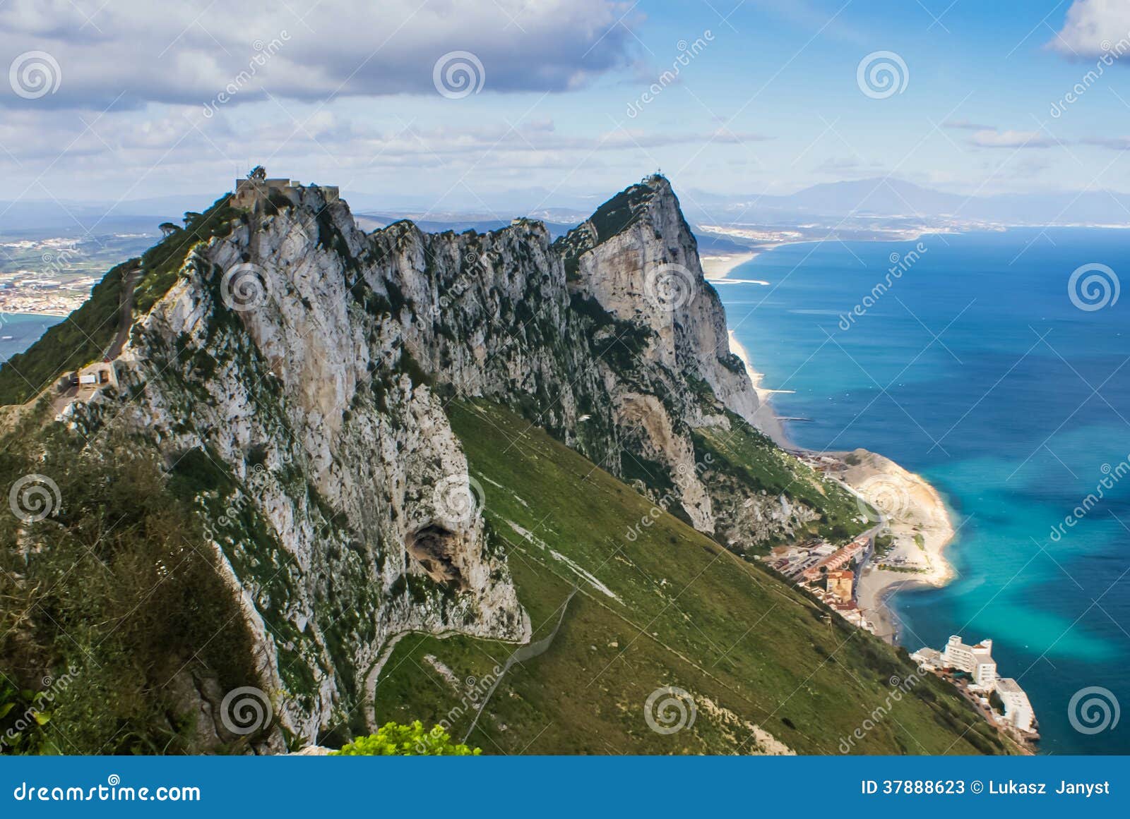 Mening Van De Rots Van Gibraltar Stock Afbeelding - Image of berg, kust ...