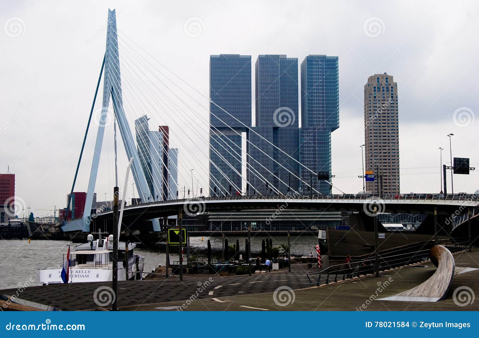 Mening Van Erasmusbrug-brug in Rotterdam Redactionele Stock Afbeelding ...