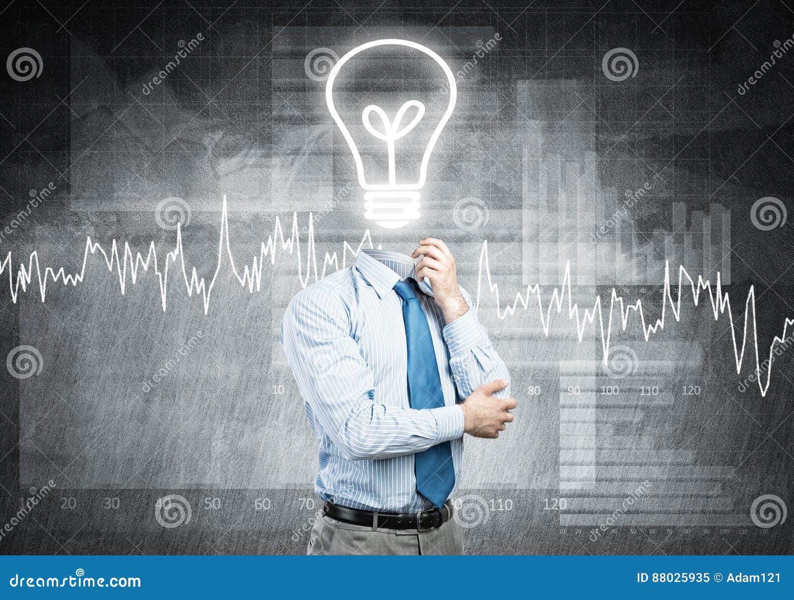 Mens Die Over Zijn Idee Denken Stock Afbeelding - Image of lamp ...