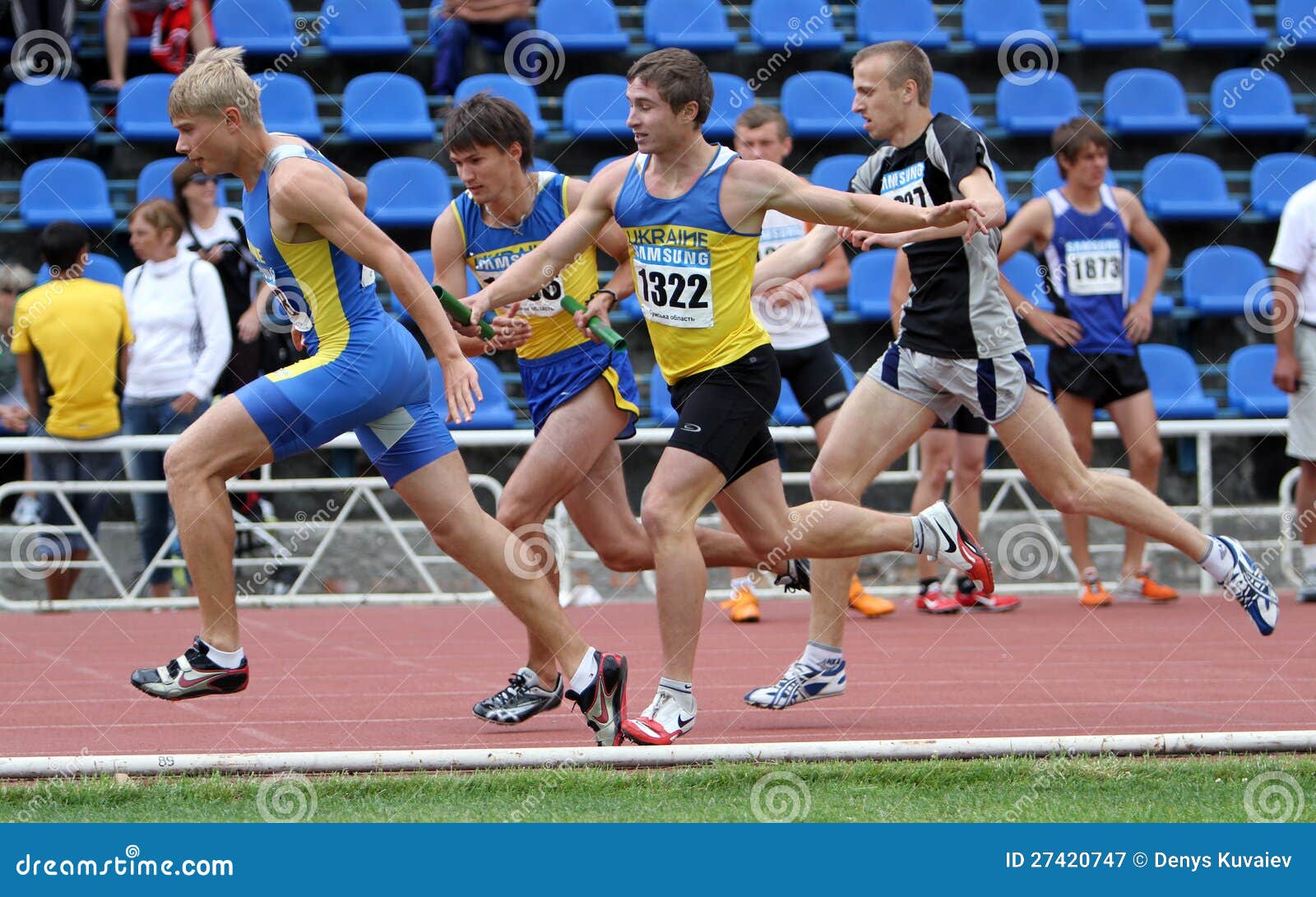 Mens relay race editorial photography. Image of achievement - 27420747