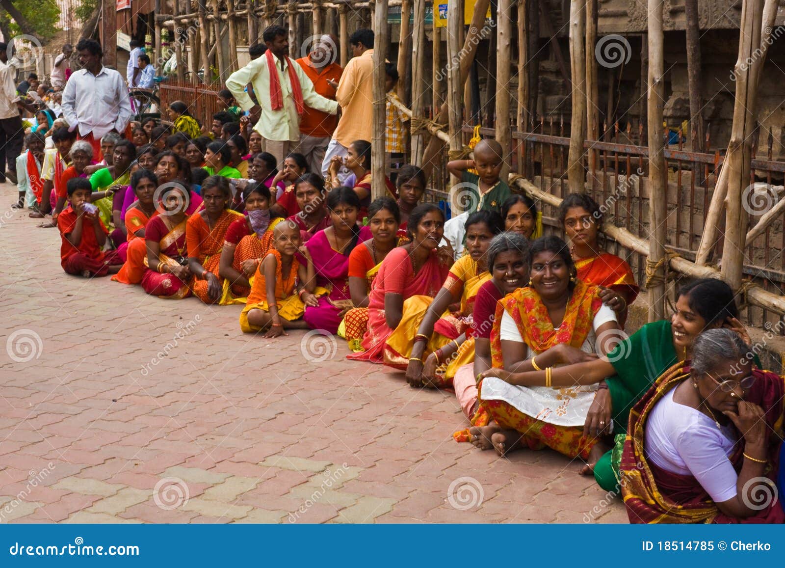 Mensen Bij Indische Straten Redactionele Afbeelding - Image of geduldig ...