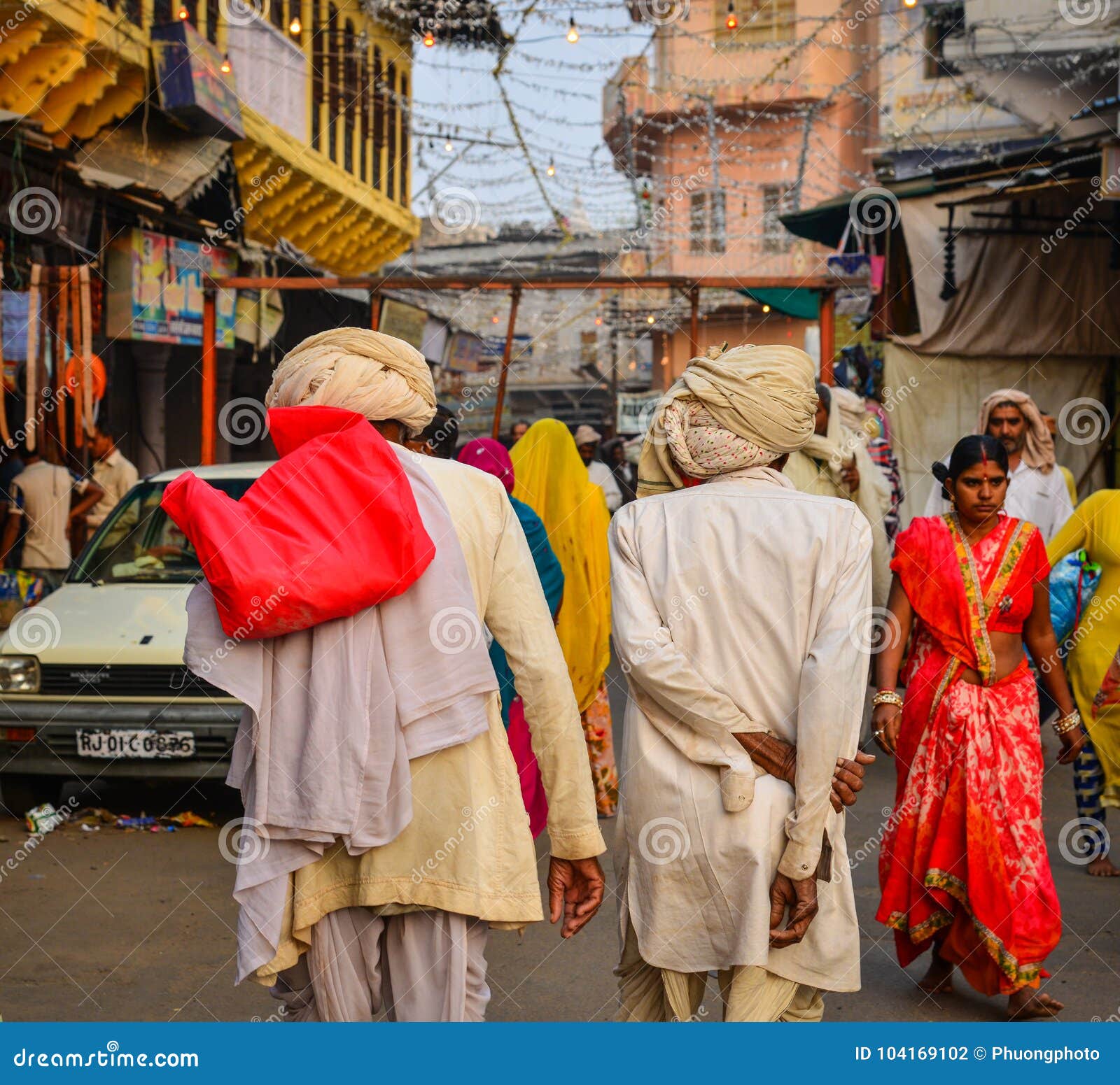 Mensen Op Straat in Pushkar, India Redactionele Fotografie - Image of ...