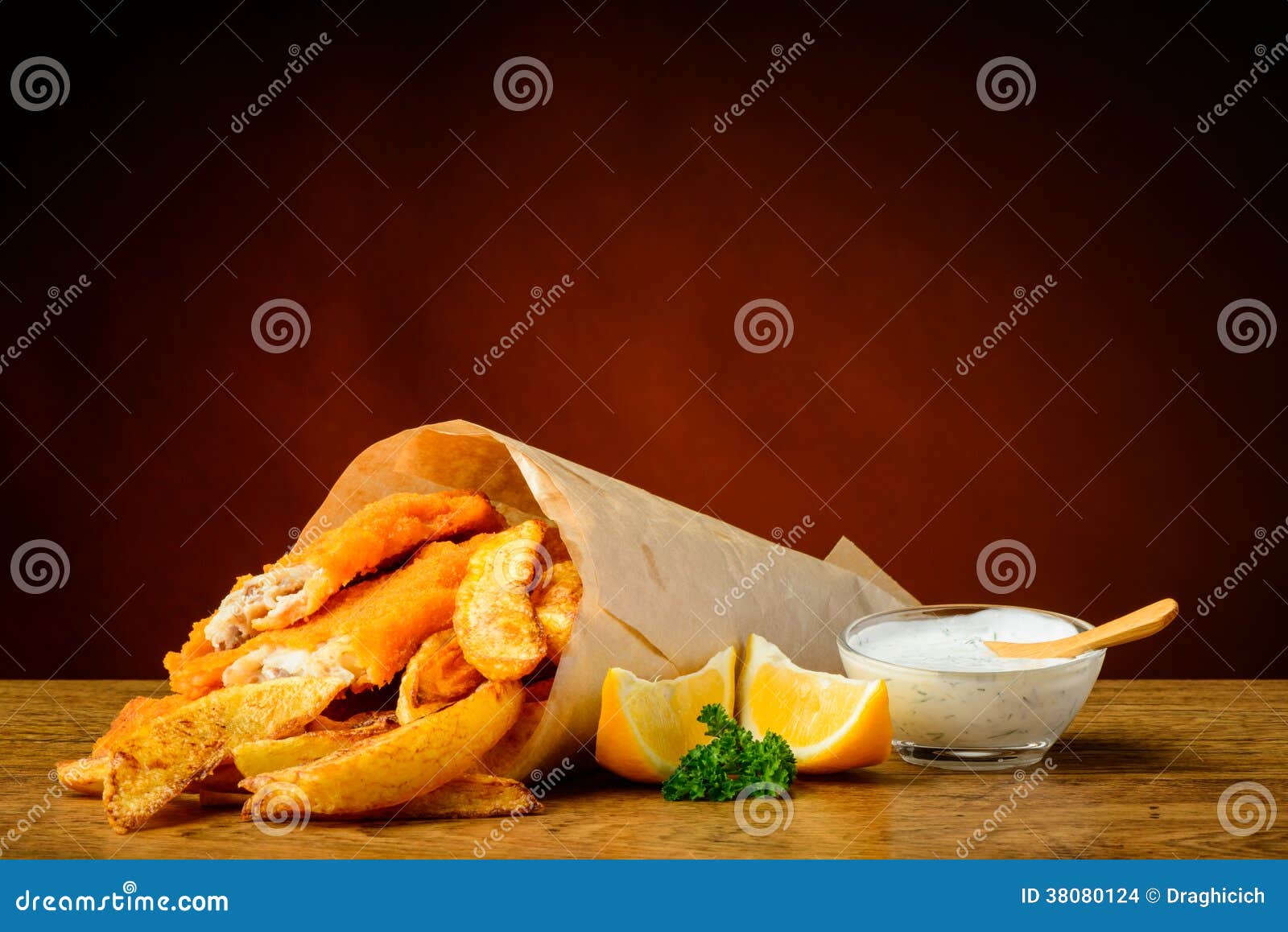 Menu de poisson-frites photo stock. Image du rapide, dîner - 38080124