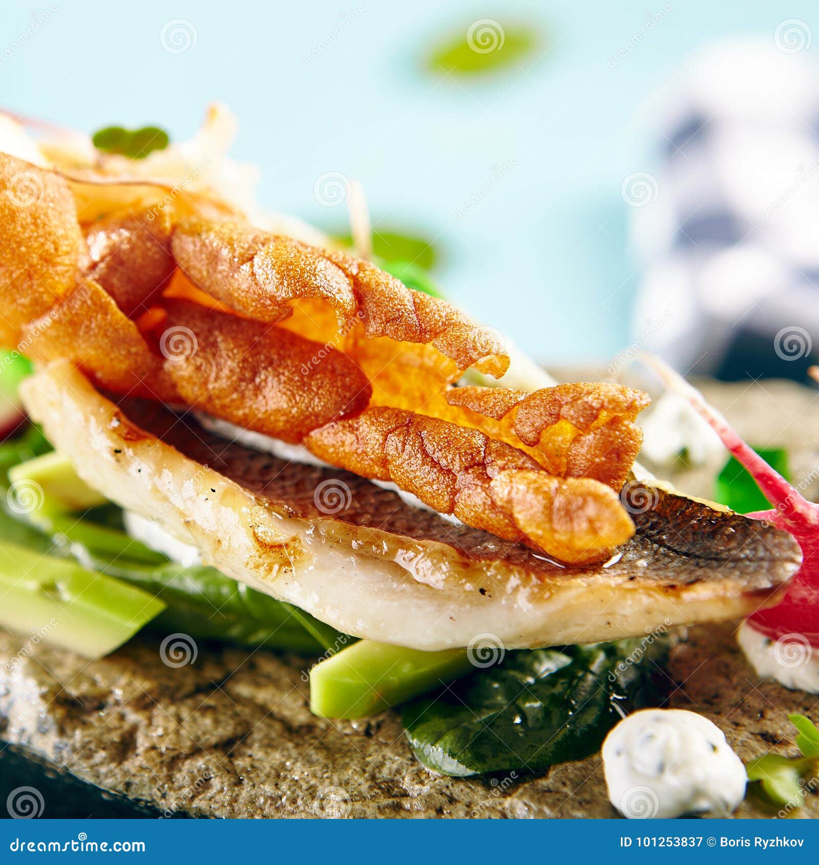 Menu de restaurant de luxe image stock. Image du plaque - 101253837