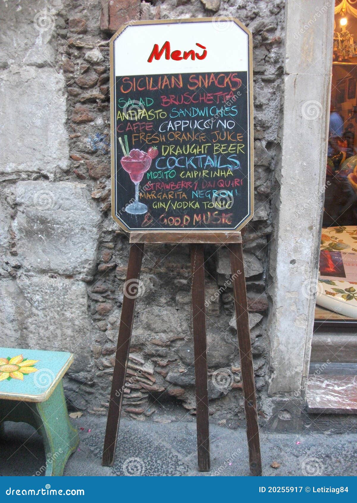 Menu della lavagna immagine stock. Immagine di bevande - 20255917