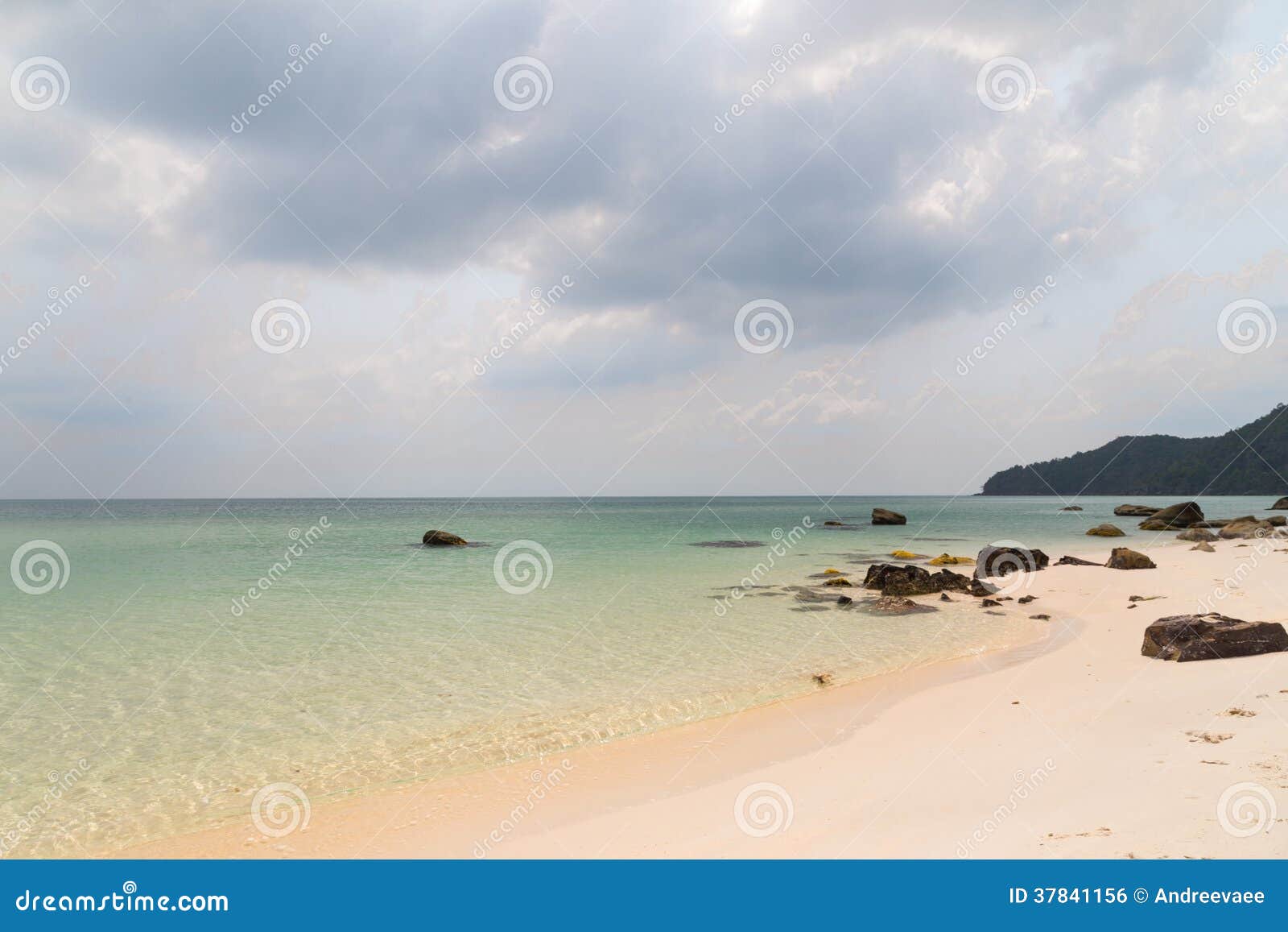 Mer De Turquoise Et Roches, Phu Quoc Photo stock - Image du plage ...