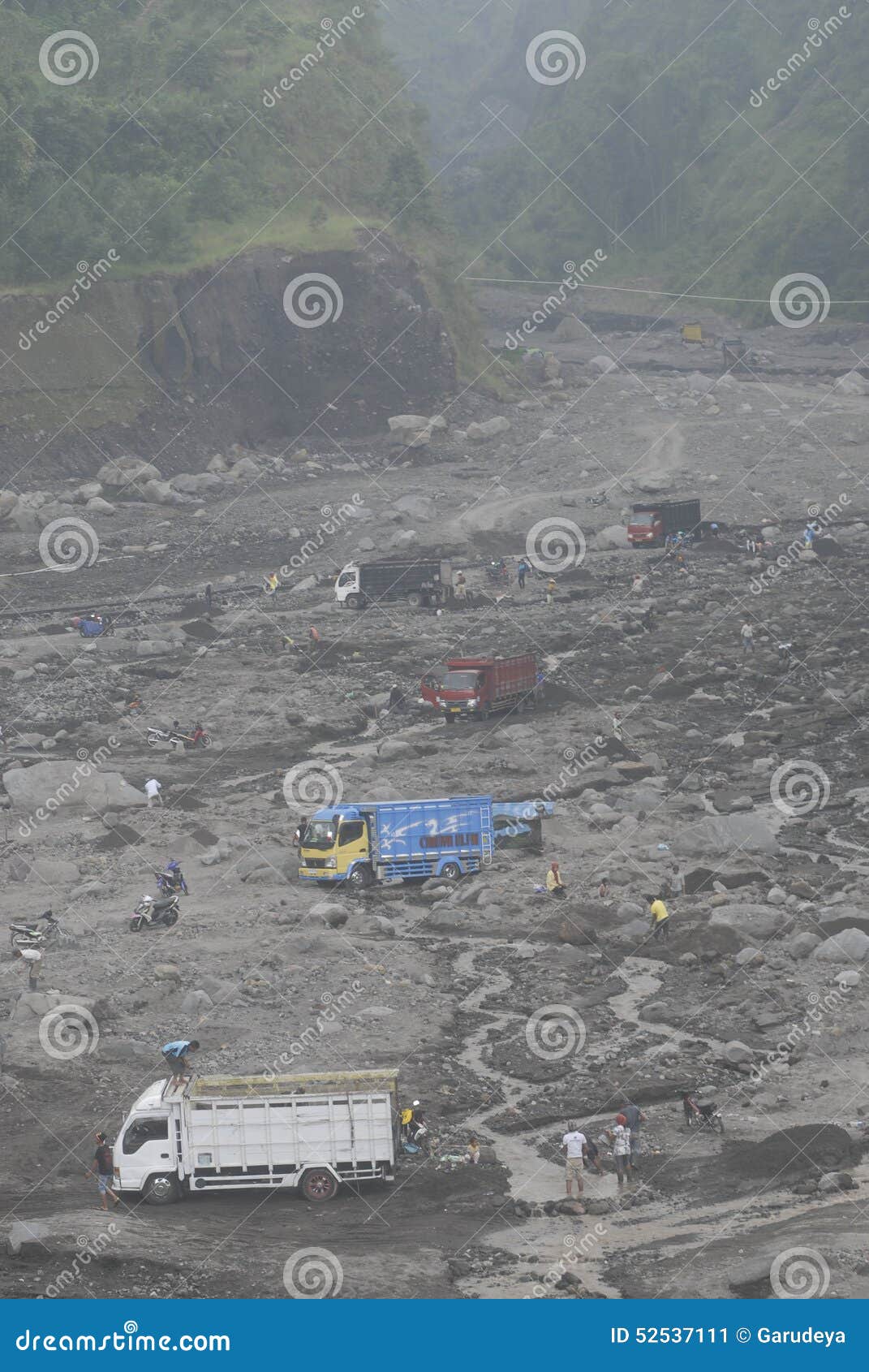 MERAPI VOLCANIC MATERIAL QUARRY Editorial Photo - Image of quarry, long ...