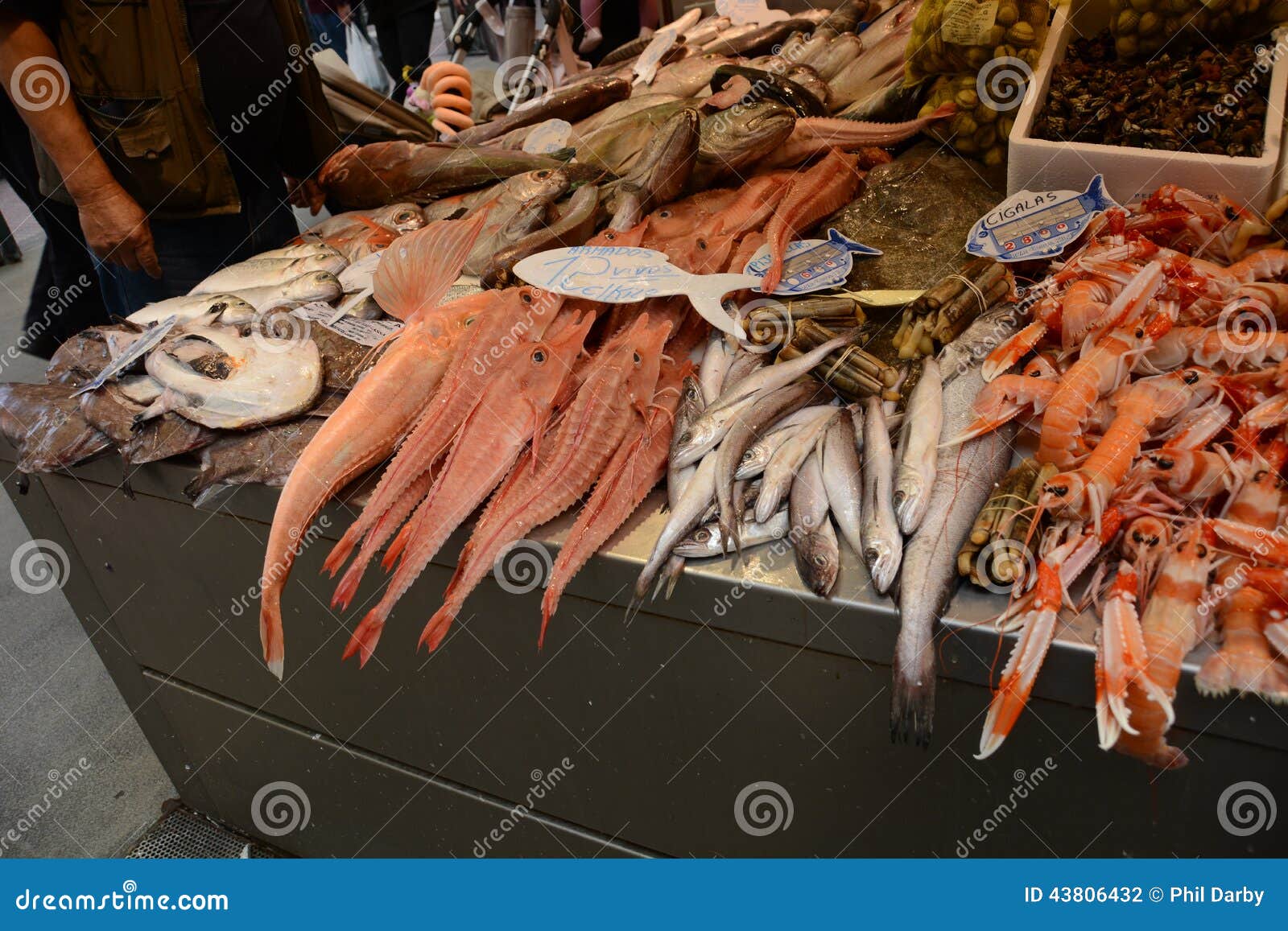 Mercado Central Malaga editorial photography. Image of food - 43806432