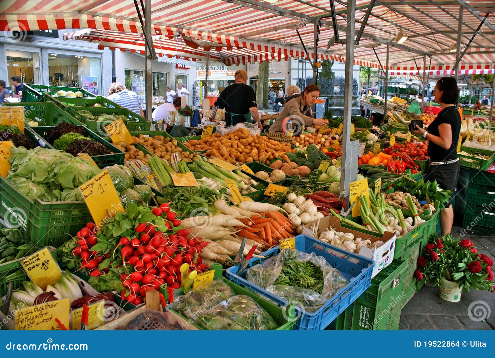 Mercado De Farmer´s. Bamberg, Alemania Imagen de archivo editorial ...