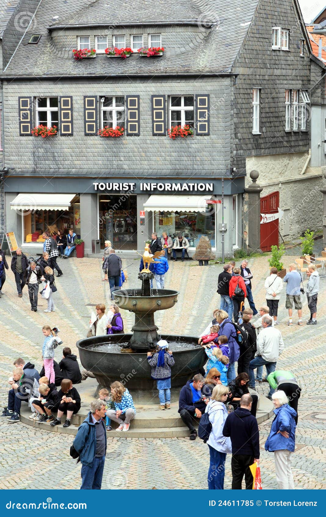 Mercado de Goslar imagen editorial. Imagen de medieval - 24611785