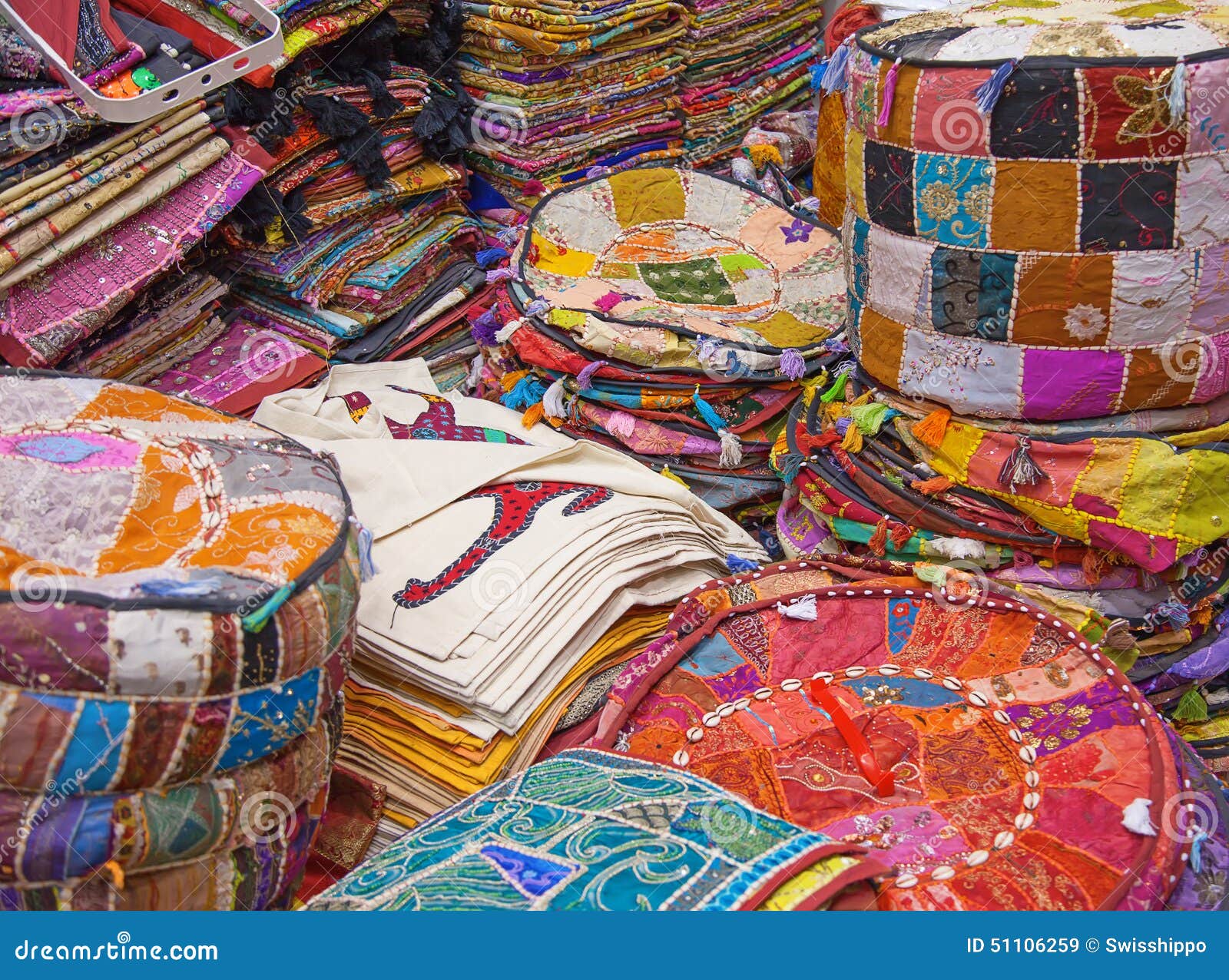 Mercado De La Materia Textil De Dubai Imagen de archivo - Imagen de ...