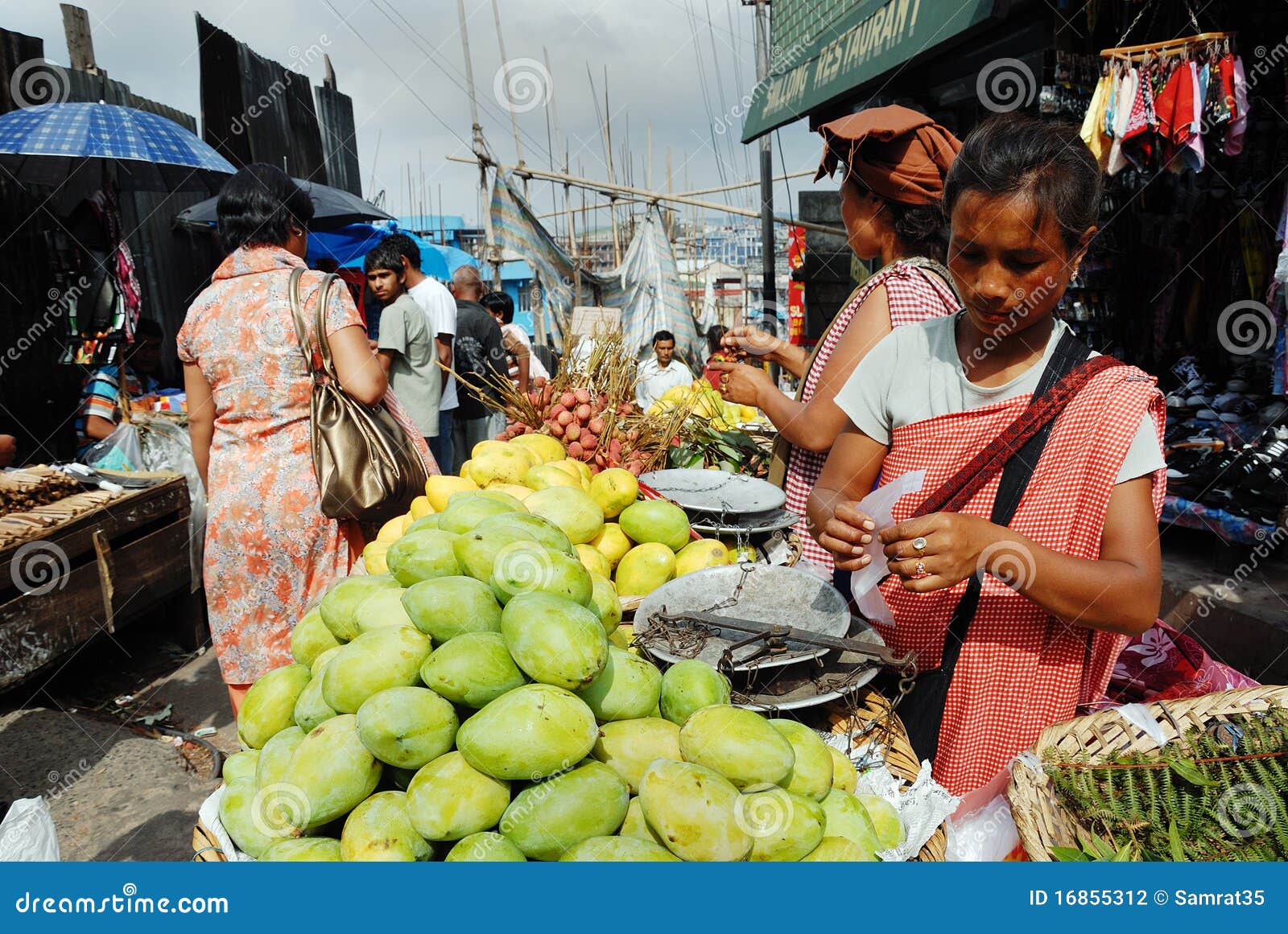 Mercado indio fotografía editorial. Imagen de tribal - 16855312