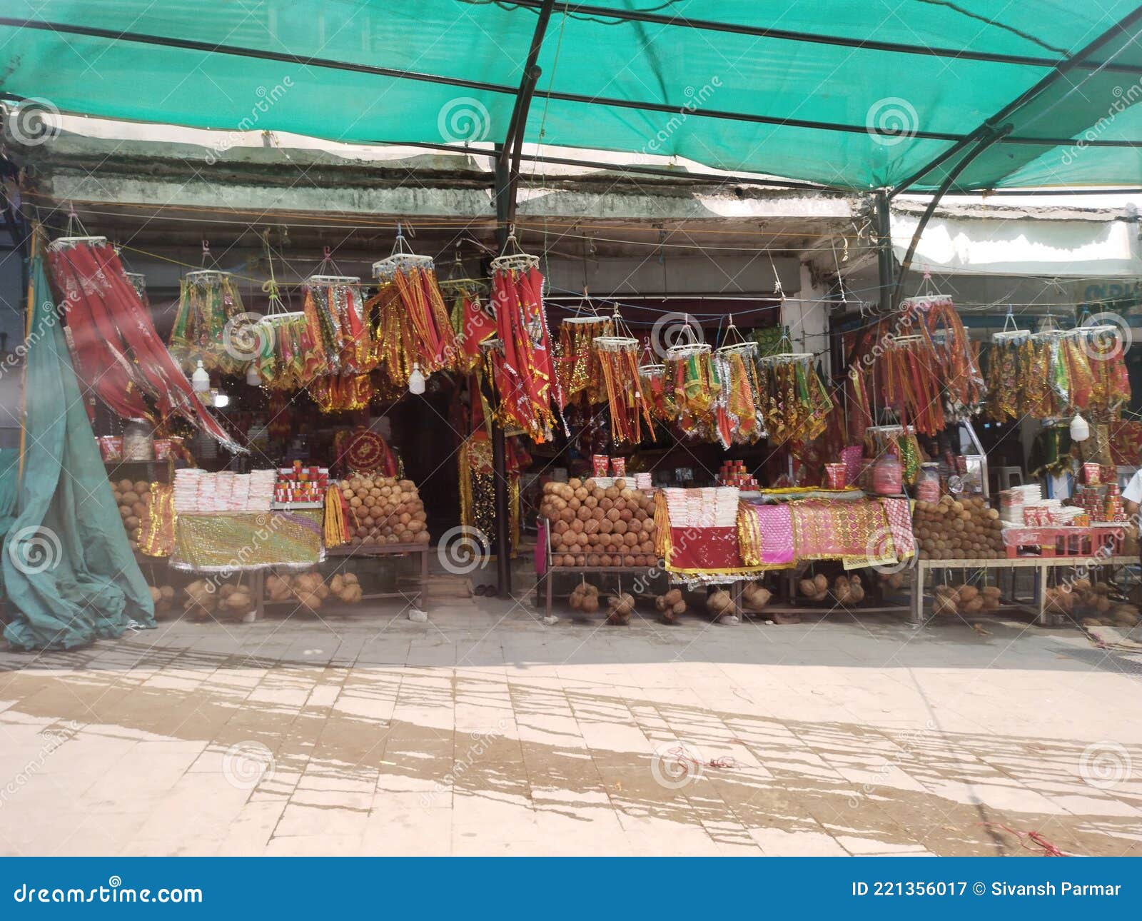 Mercado local indio fotografía editorial. Imagen de indio - 221356017