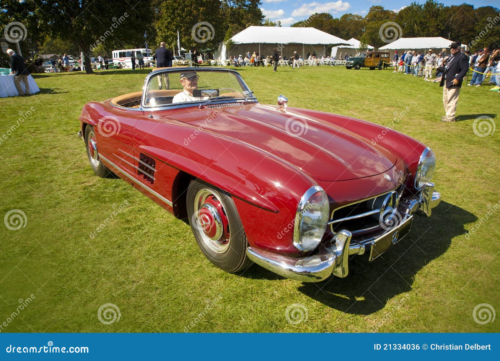 Mercedes 300SL convertible editorial photo. Image of 300sl - 21334036