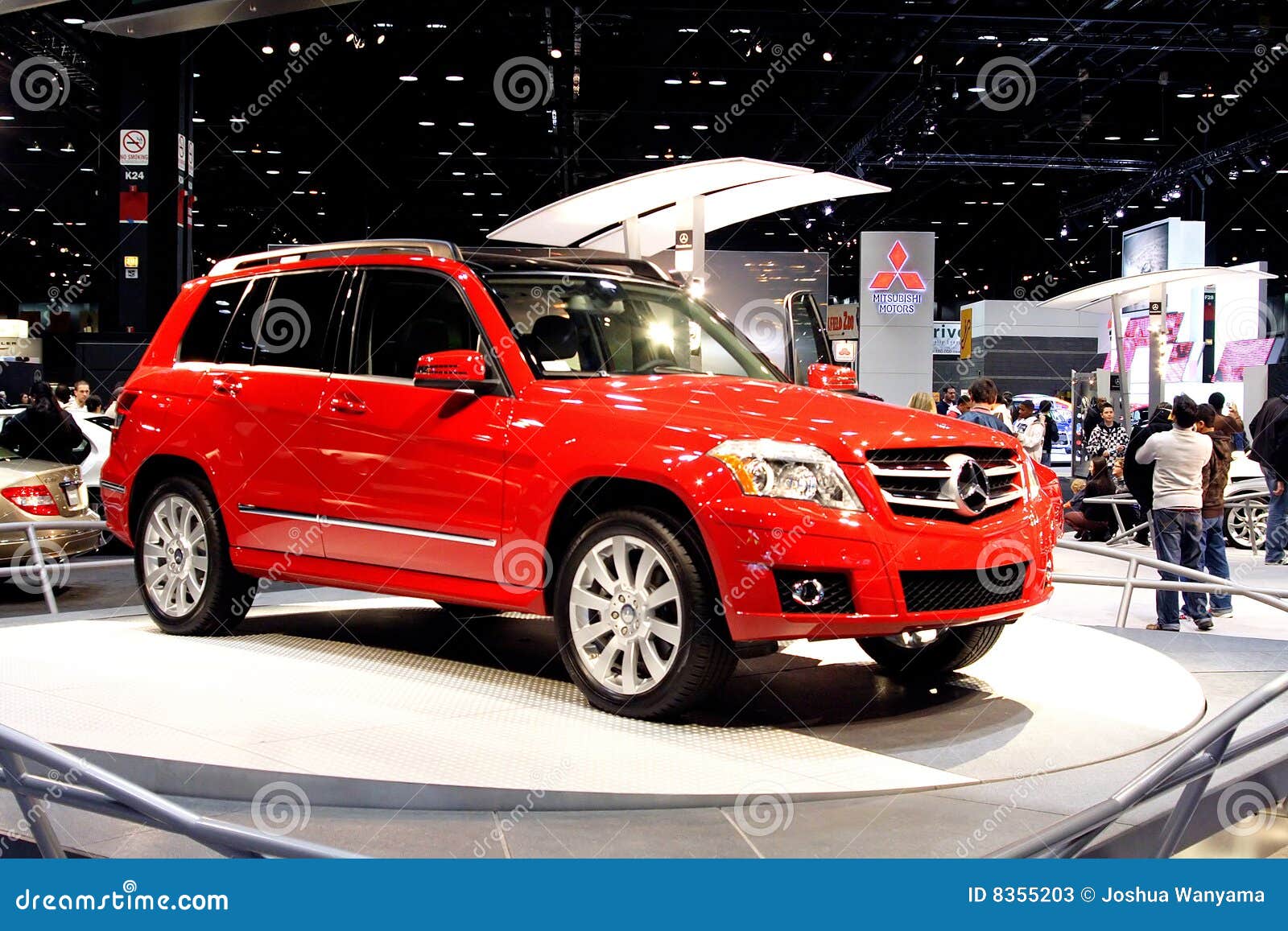 Mercedes Benz GL550 editorial stock photo. Image of indoors - 8355203