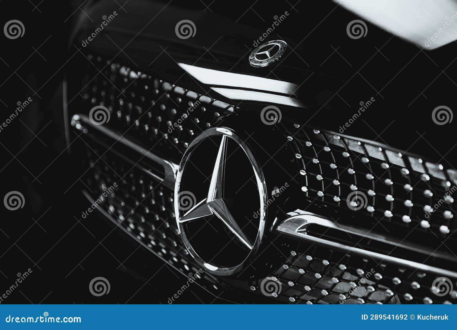 Mercedes-Benz Logo on the Grill. Editorial Photography - Image of ...