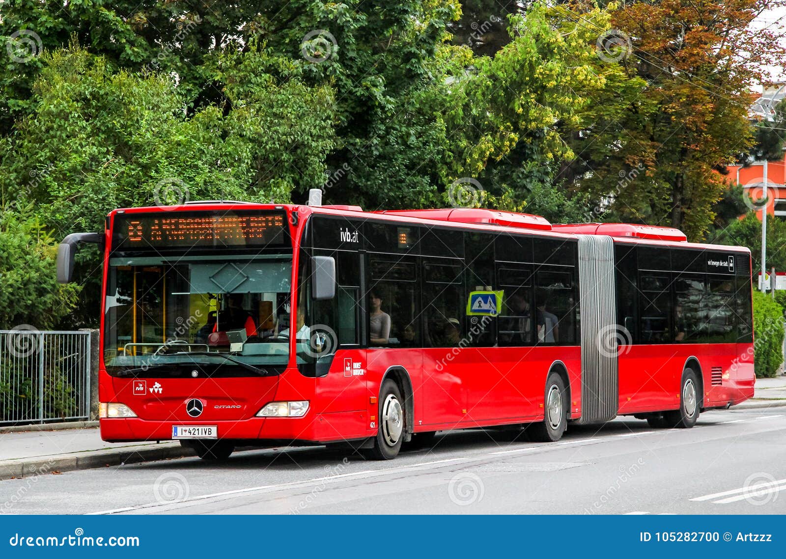 Mercedes-Benz O530 Citaro G Imagen editorial - Imagen de urbano, nuevo ...