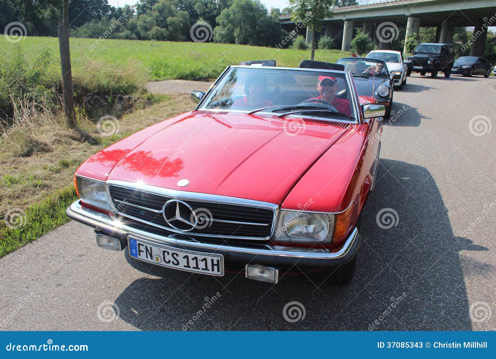 Mercedes Benz Oldtimer redaktionell arkivfoto. Bild av cabriolet - 37085343