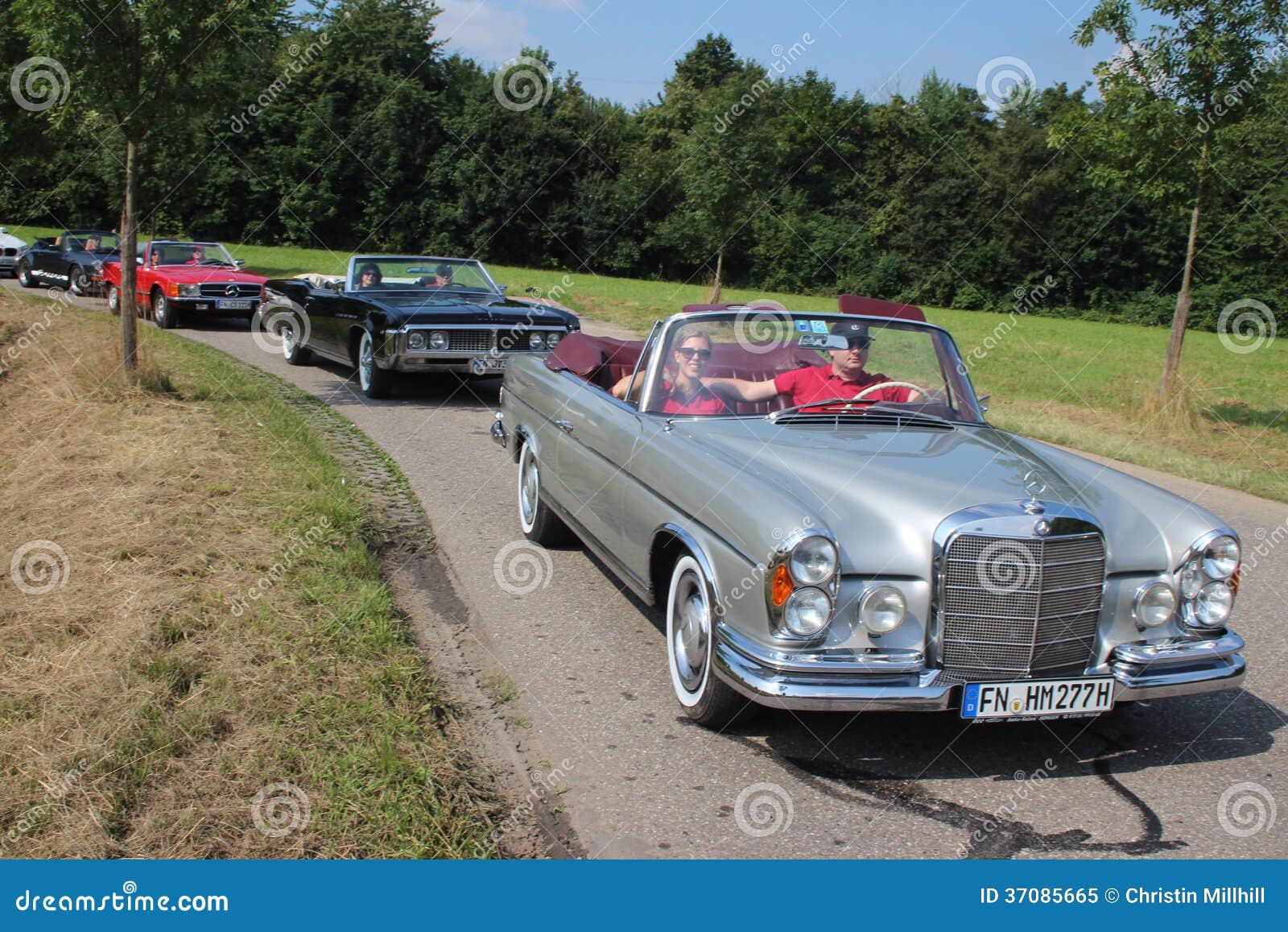 Mercedes Benz Oldtimer editorial image. Image of buick - 37085665