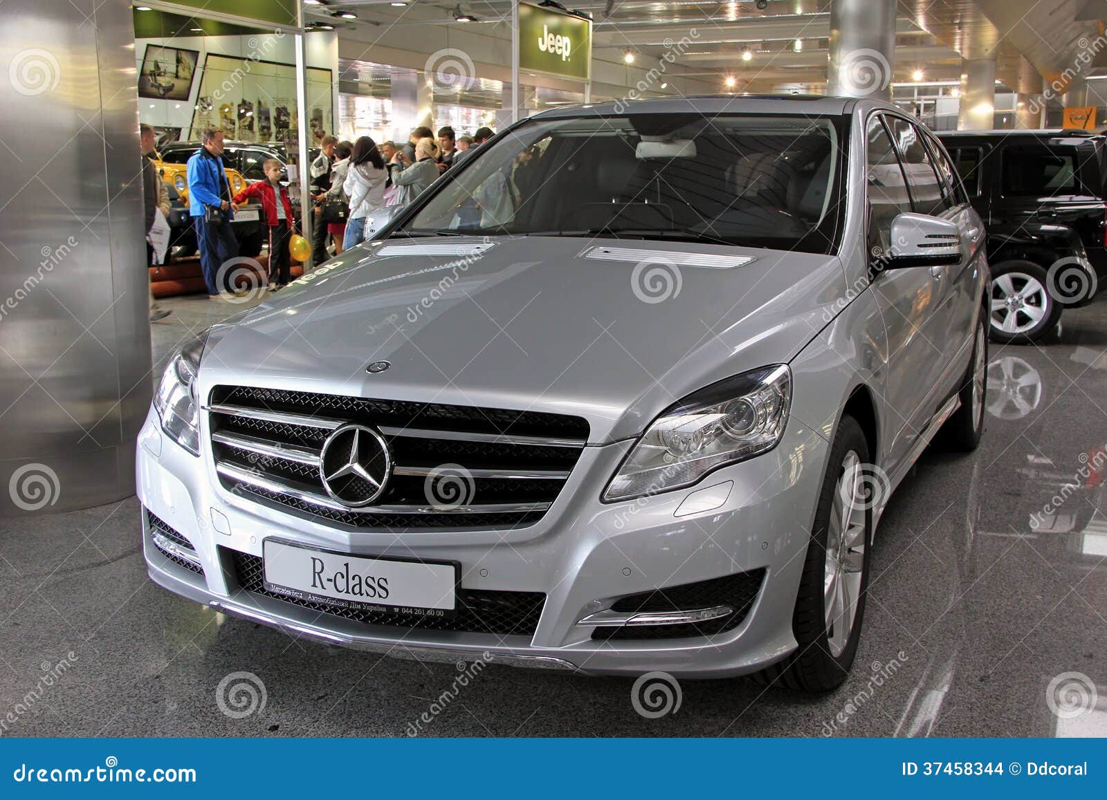 Mercedes-Benz R-class editorial stock image. Image of motorcar - 37458344