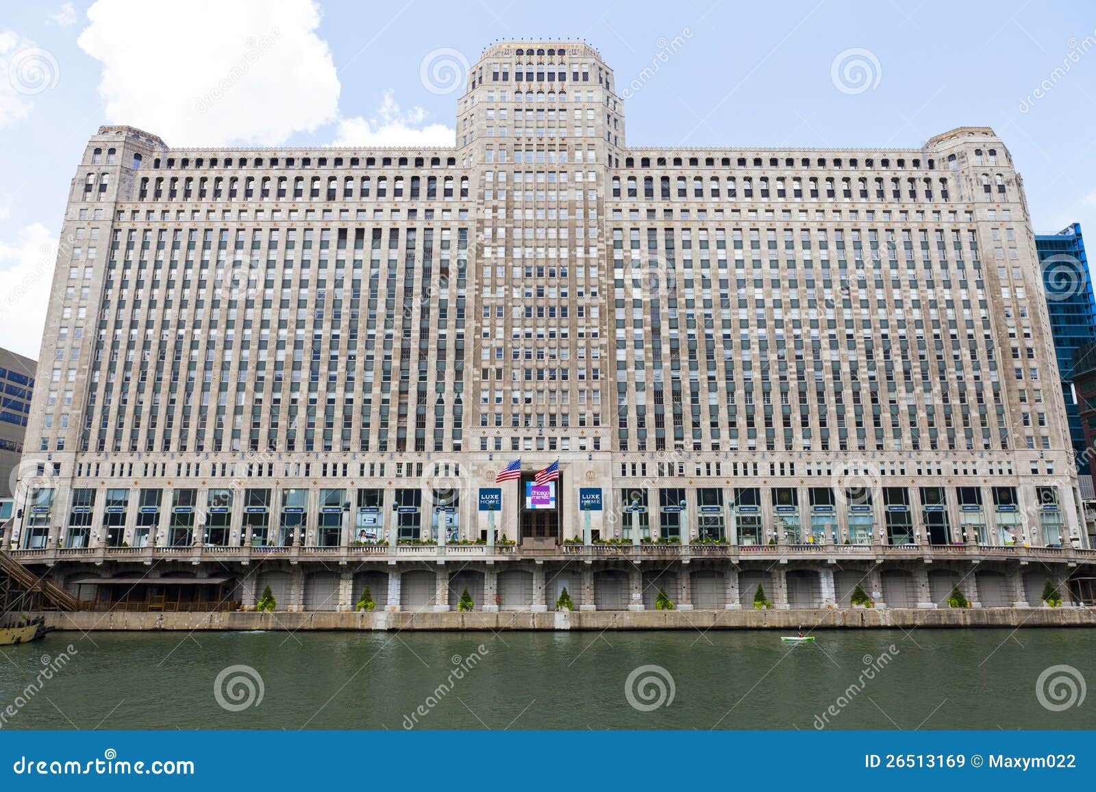 Merchandise Mart in Chicago Editorial Stock Image - Image of landmark ...