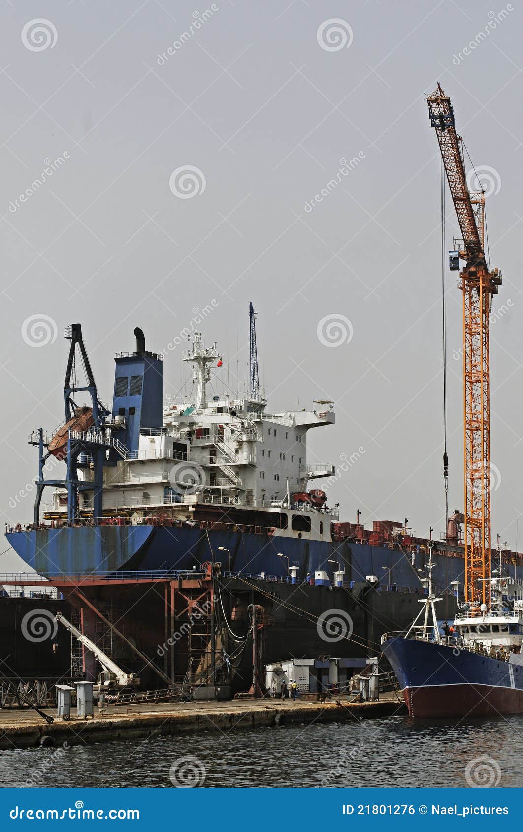 Merchant ships stock photo. Image of seaport, offloading - 21801276