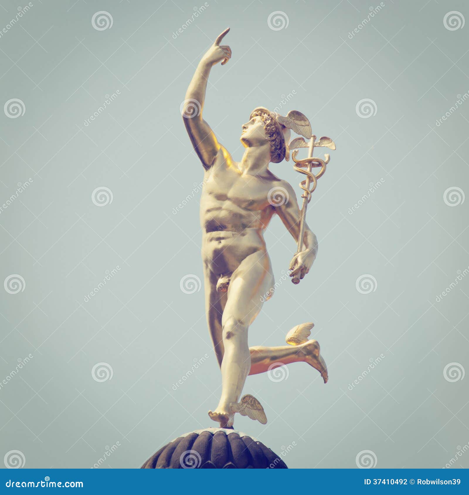 Mercury Statue fotografia stock. Immagine di sandali - 37410492