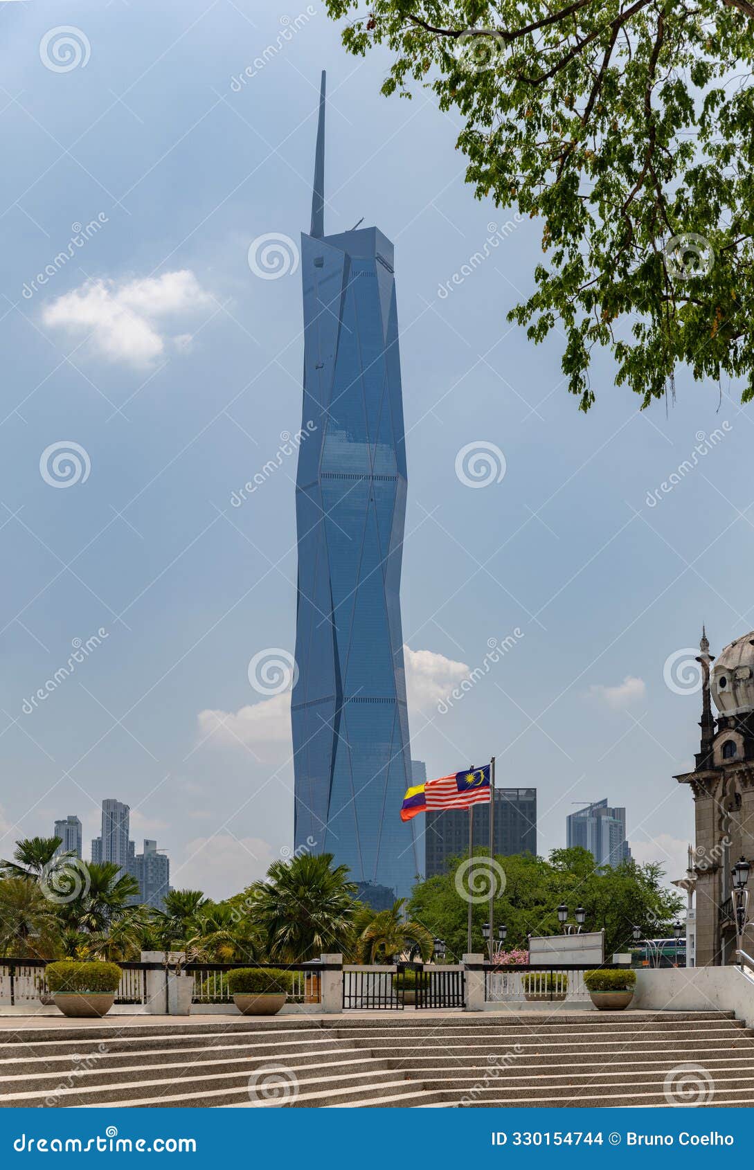 Merdeka 118 Tower editorial stock image. Image of palm - 330154744