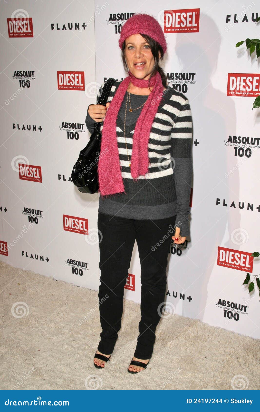 Meredith Salenger editorial stock image. Image of bash - 24197244