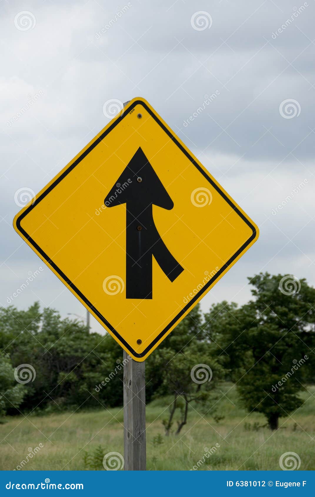 Merge Sign Stock Photo | CartoonDealer.com #6381012