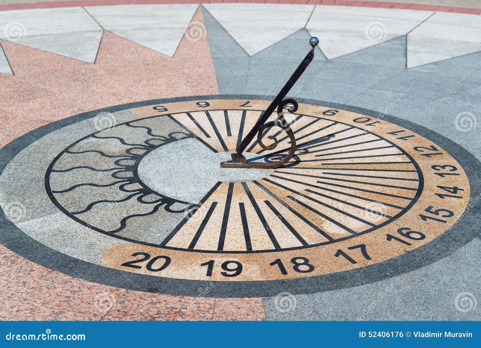 Meridiana Che Mostra Il Tempo Fotografia Stock - Immagine di storia ...