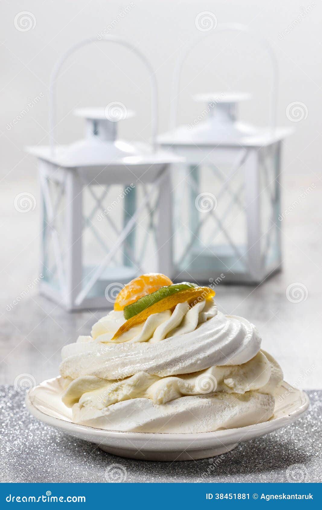 Meringue with fruits stock image. Image of fruit, bouquet - 38451881