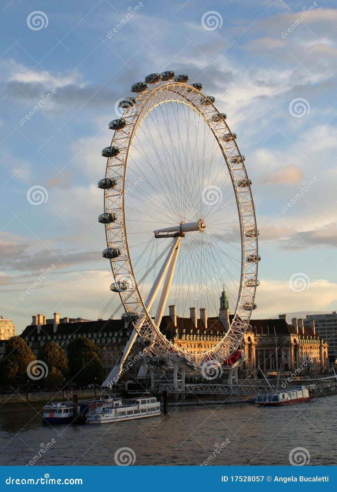 The Merlin Entertainments London Eye Editorial Photography - Image of ...