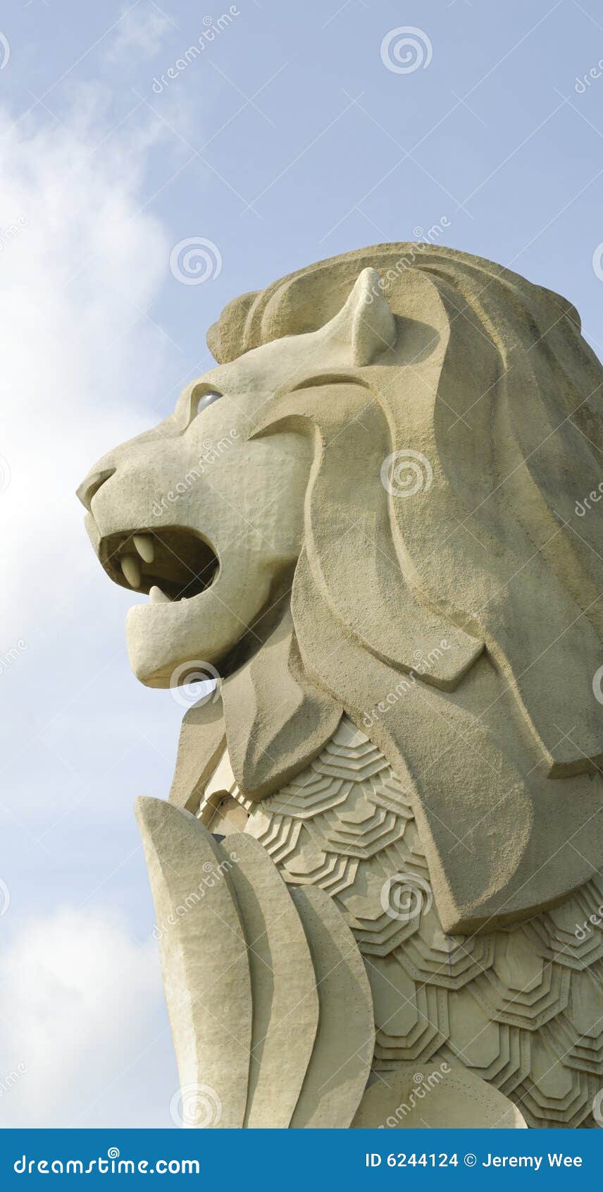Merlion Statue at Sentosa Singapore Editorial Stock Image - Image of ...