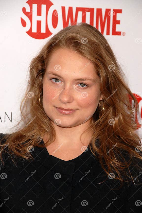 Merritt Wever photo stock éditorial. Image du accueil - 26355773
