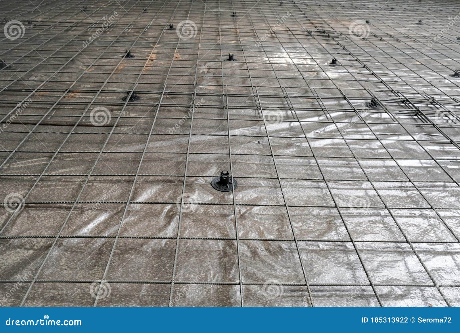 The Mesh for Reinforcement Concrete Slab in the Garage Stock Photo ...