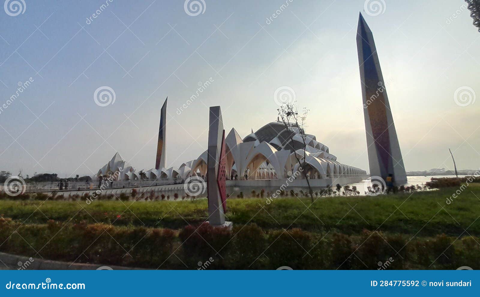 Mesjid Raya Al Jabbar Bandung, West Java Stock Photo - Image of muslim ...