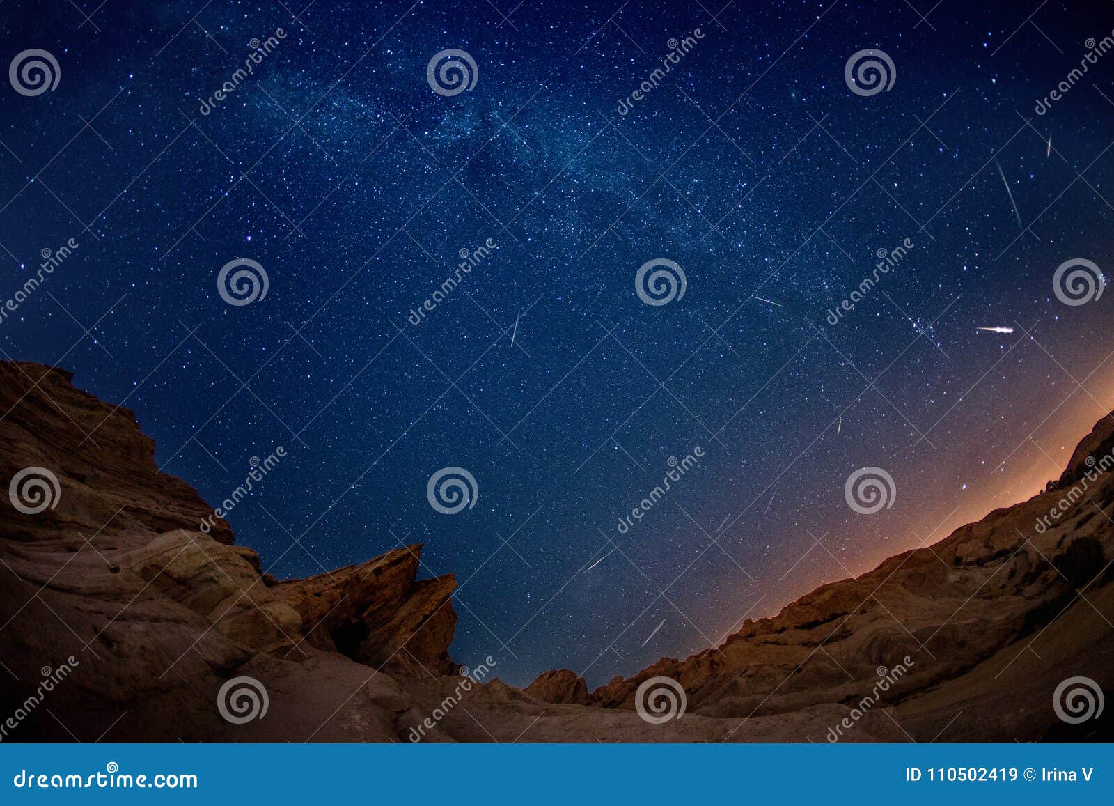 Mesmerizing Perseid Meteor Shower at Vasquez Rocks on August 11 2016 ...