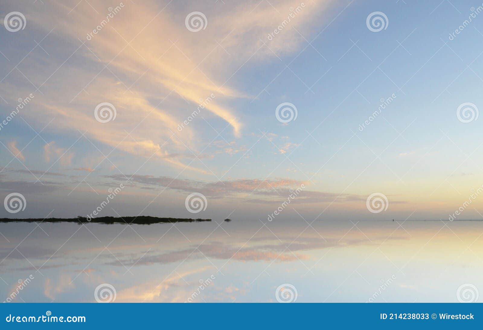 Mesmerizing Scenery of a Sunset Sky Stock Image - Image of beach ...