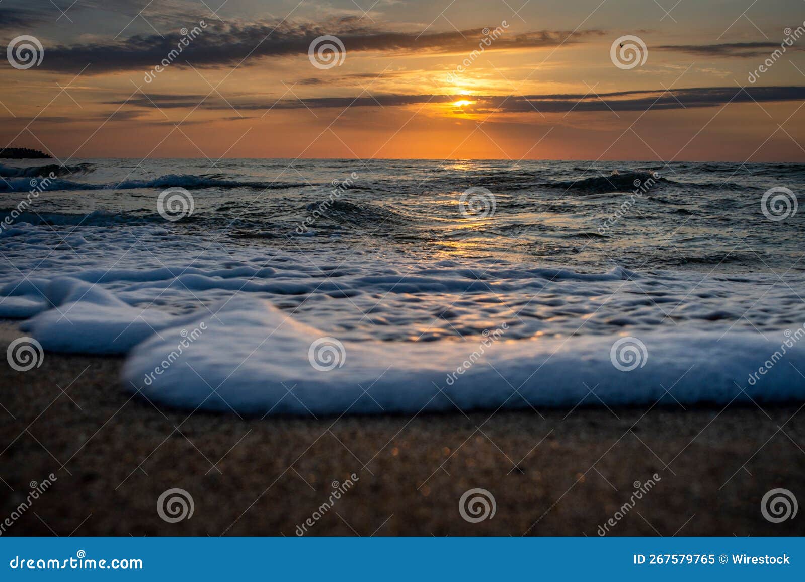 Mesmerizing Sunset Over the Ocean Stock Image - Image of tropical ...