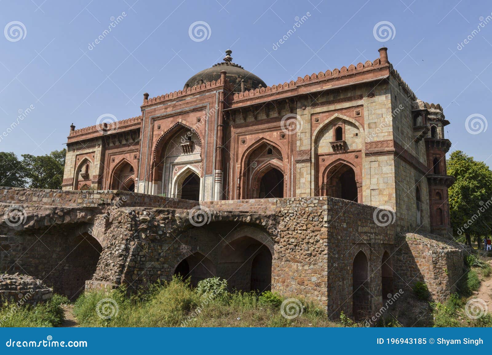 A Mesmerizing View of Architecture of Main Tomb at Old Fort from Side ...