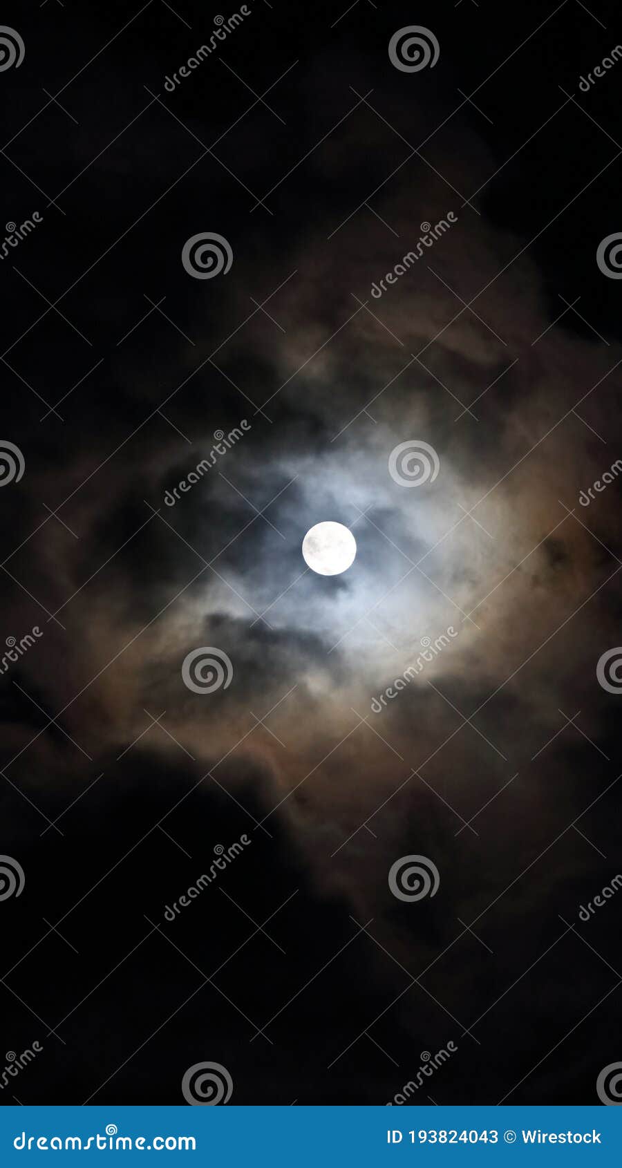 Mesmerizing View of a Full Moon with Clouds at Night Stock Image ...
