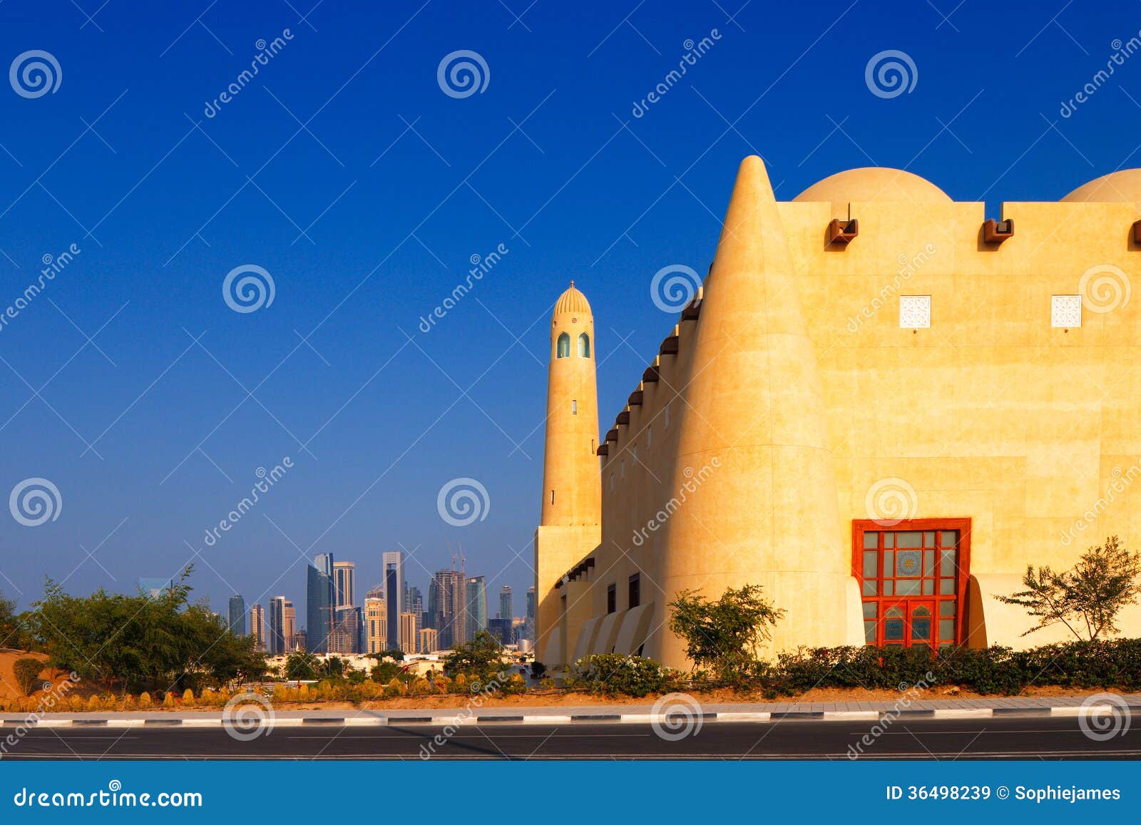 A Mesquita Grande De Doha, Catar Imagem de Stock - Imagem de estrutura ...