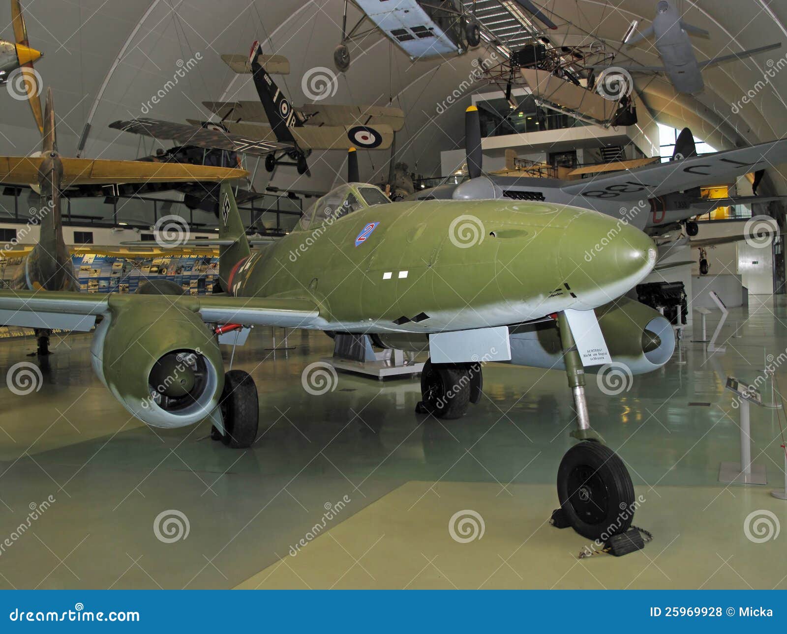 Messerschmitt Me 262 Schwalbe Editorial Stock Photo - Image of bomber ...
